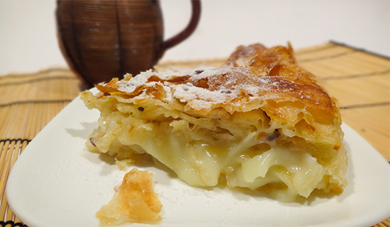 Фетир с кремом Махалябия (Feteer Meshaltet with Magalyabia Cream ...